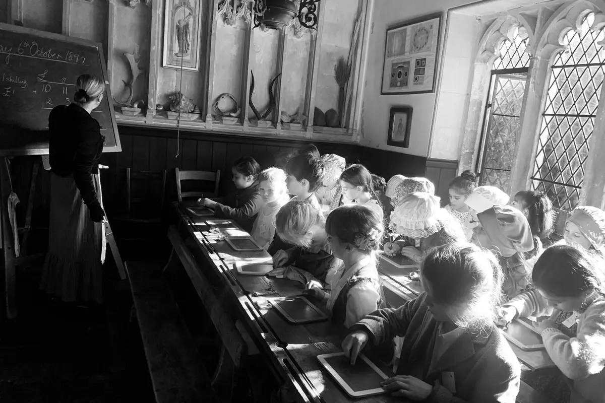 Year 5 pupils step back to Victorian era - Royal High School Bath